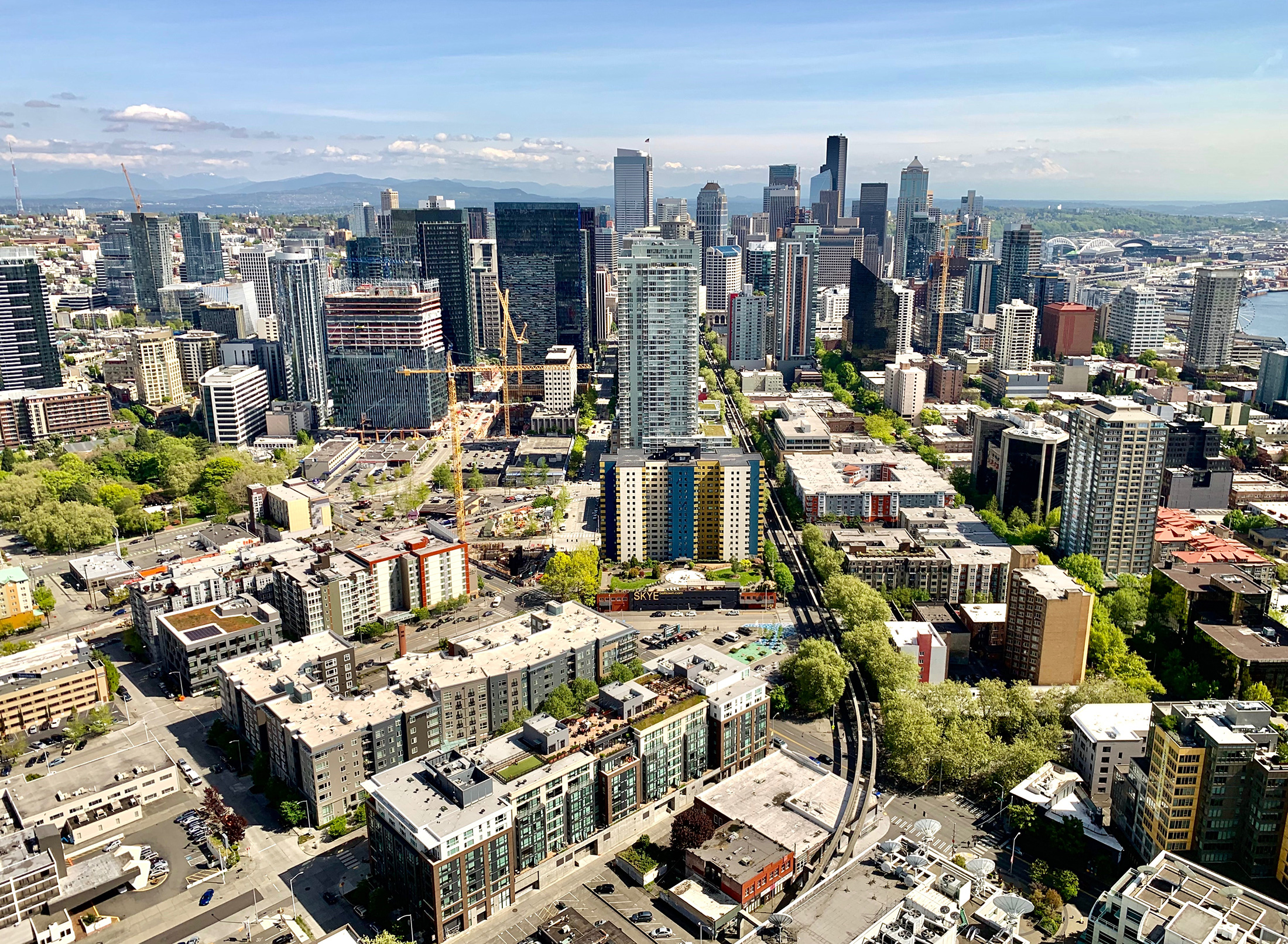 Seattle dodges 'legacy nightmare' with paperless contract management ...