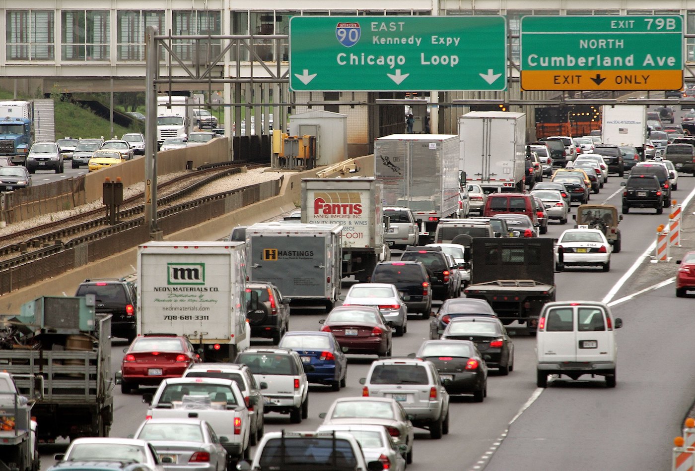 Illinois opens free vehicle emissions testing stations in Chicago ...