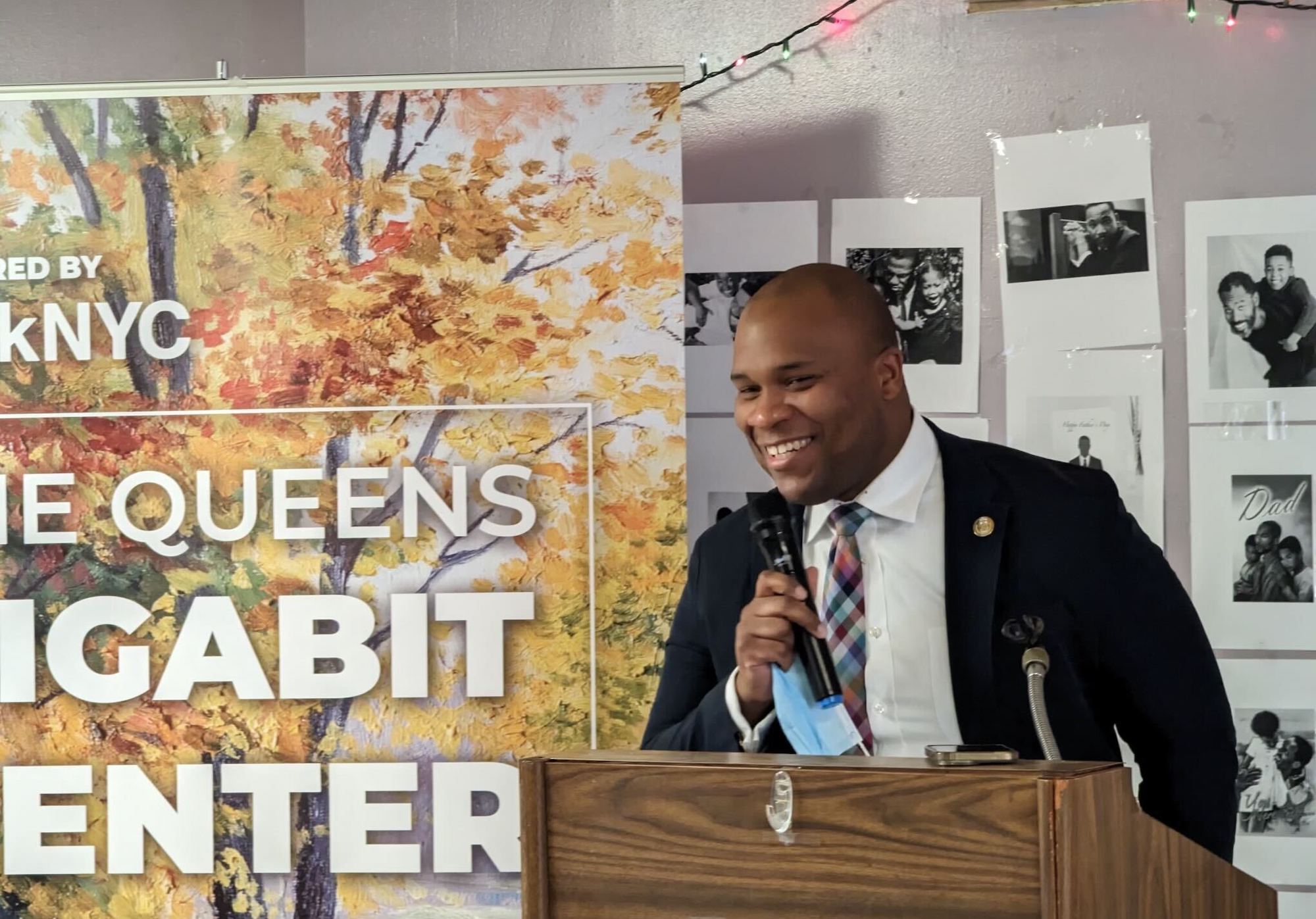 NYC opens third Gigabit Center, bringing high-speed Wi-Fi access to ...